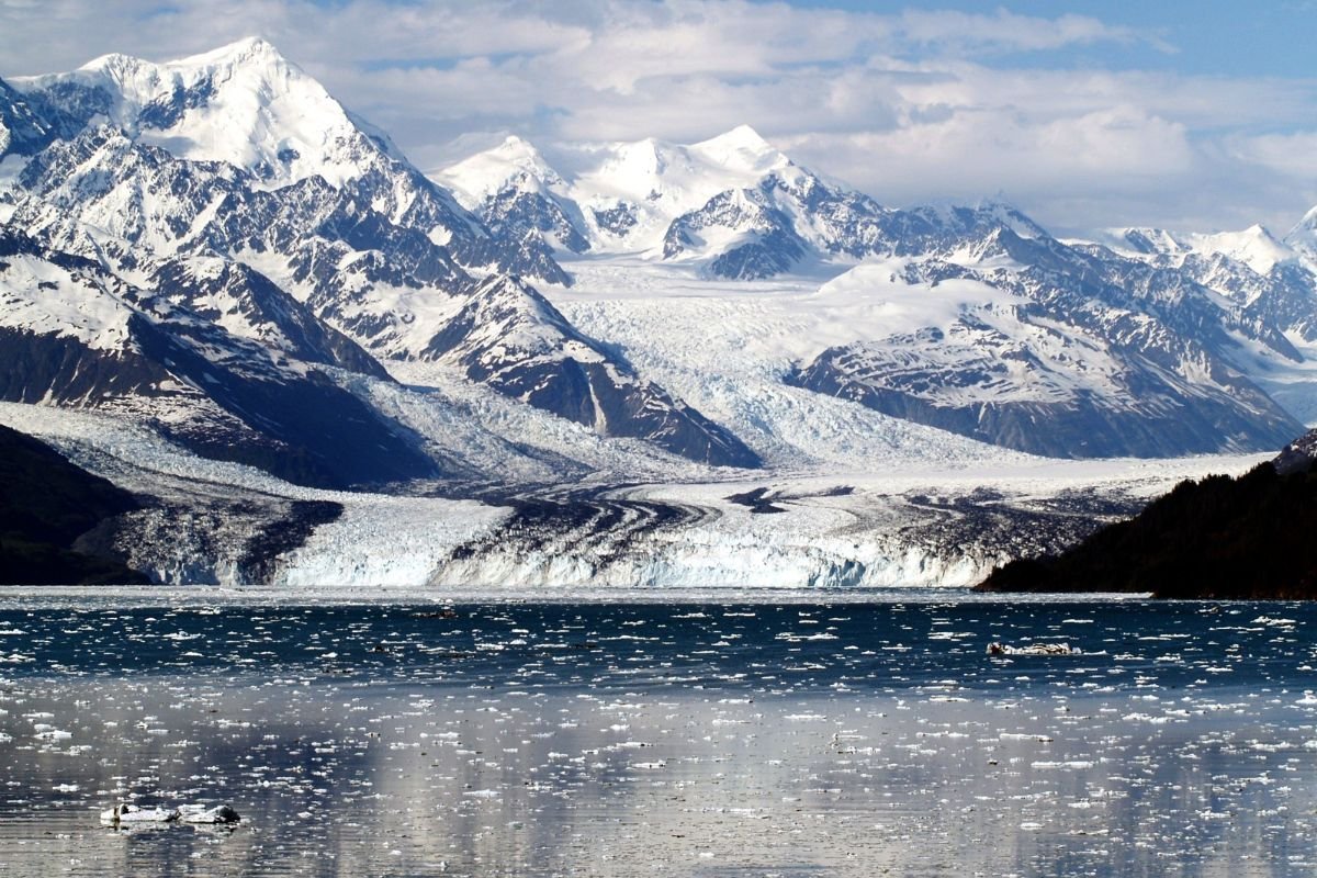 Can You Drive from Alaska to Russia? Bering Strait Crossing - States Tale